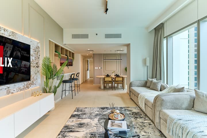 Stylish 3.5 Br | Burj View | Dubai Mall Connection - Dubai