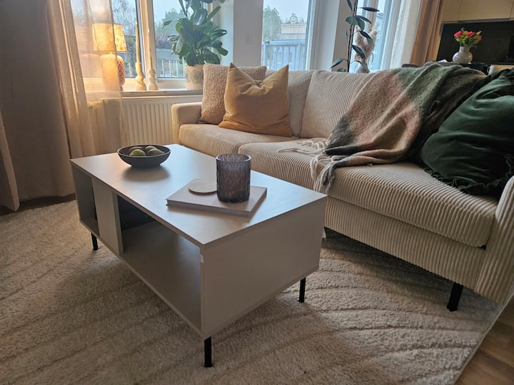 Nyproducerad 1:a Med Närhet Till Allt! - Huddinge