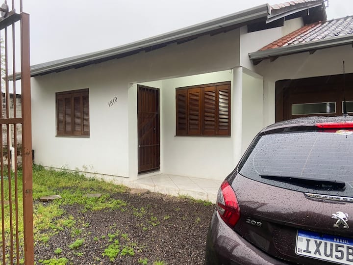 Casa Aconchegante Em Bairro Tranquilo! - Novo Hamburgo