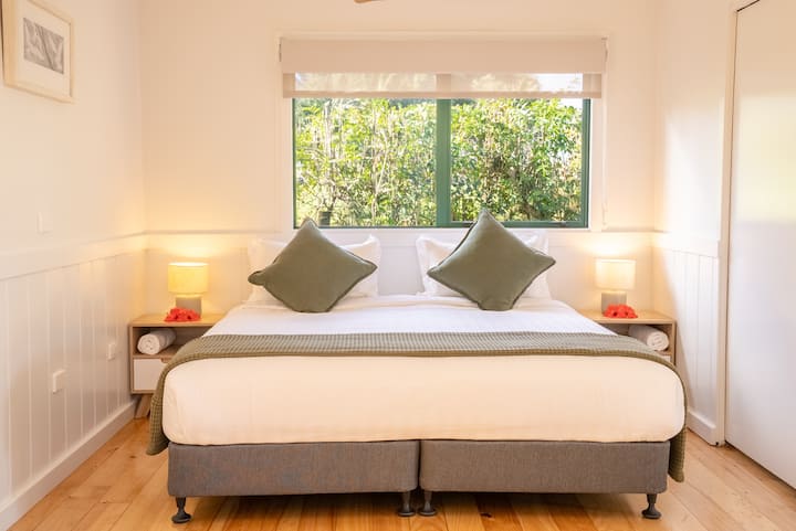 Broad Leaf Villas Superior One Bedroom Villa 4 - Norfolk Island