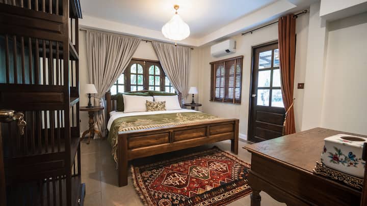 Charming Colonial Boutique Stay - Standard Suite - Koh Samui