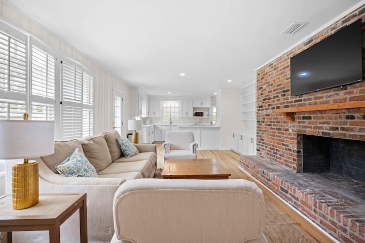 Cozy Westwood Retreat - Valdosta, GA