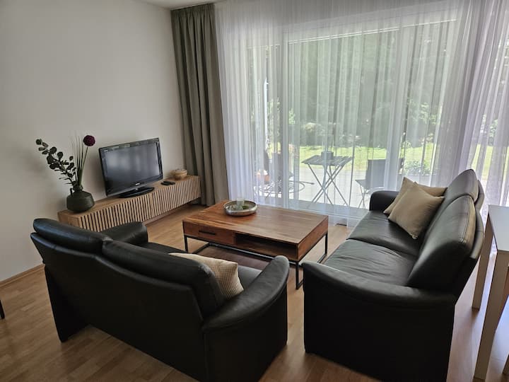 Barrierefreie Wohnung Mit Gartenblick + Stellplatz - Krefeld