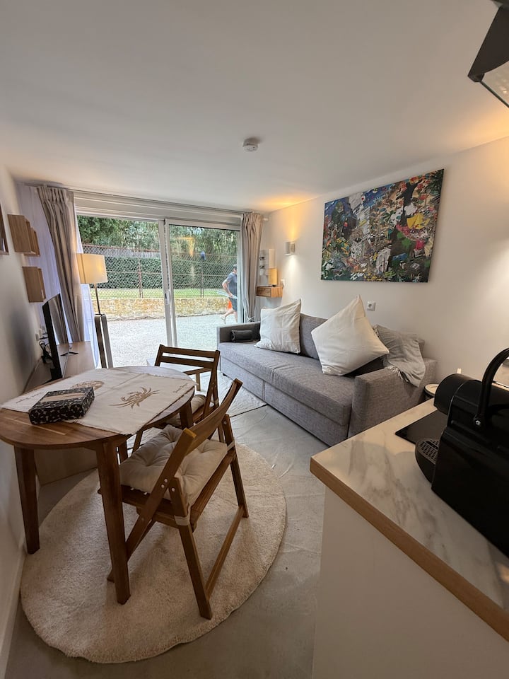 Charmant Studio Au Calme, Saint-tropez - 聖特羅佩