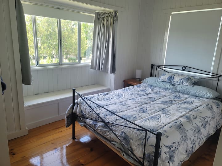 Small Town Hospitality - Goomeri