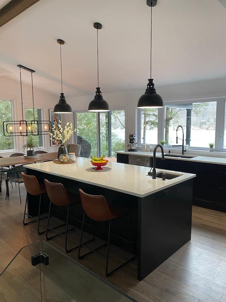 Chalet Confort Lac & Spa, Idéal Long Séjours - Orford