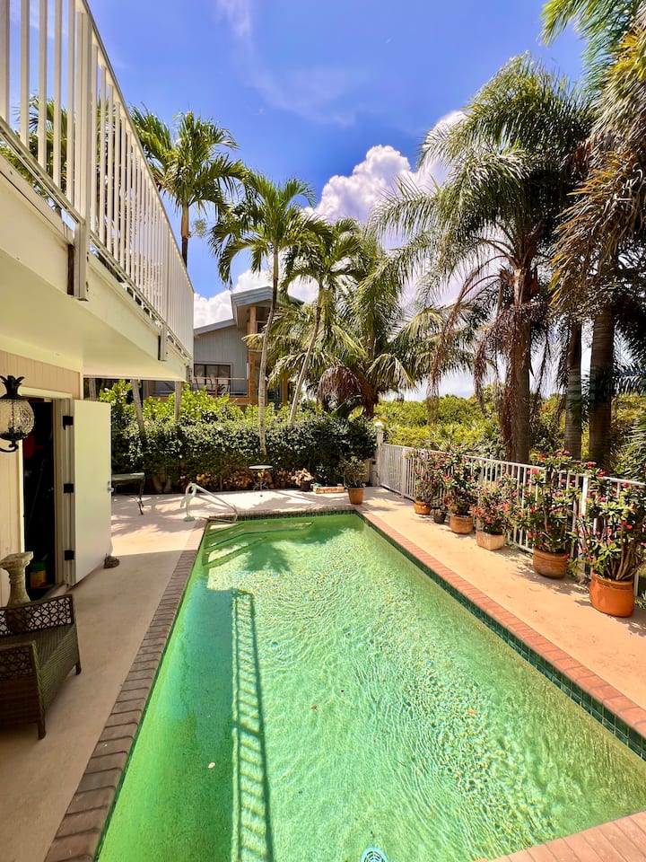Entire Home, Private Pool, Walk To Beach/renovated - Jupiter, FL