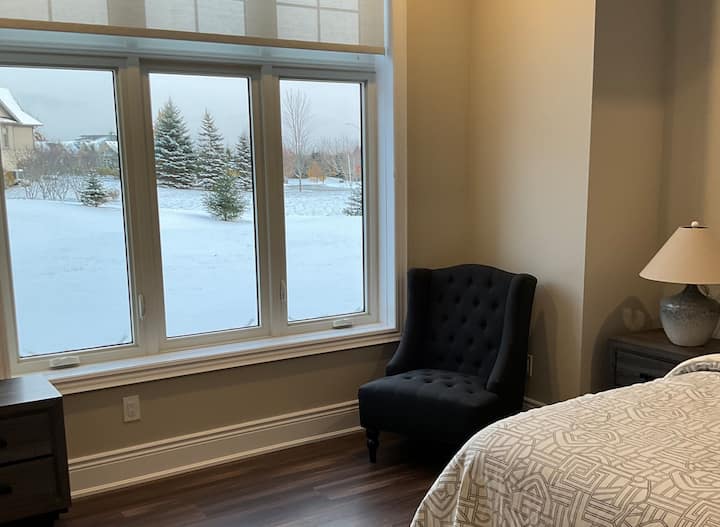 Blossom Estate - Port Perry
