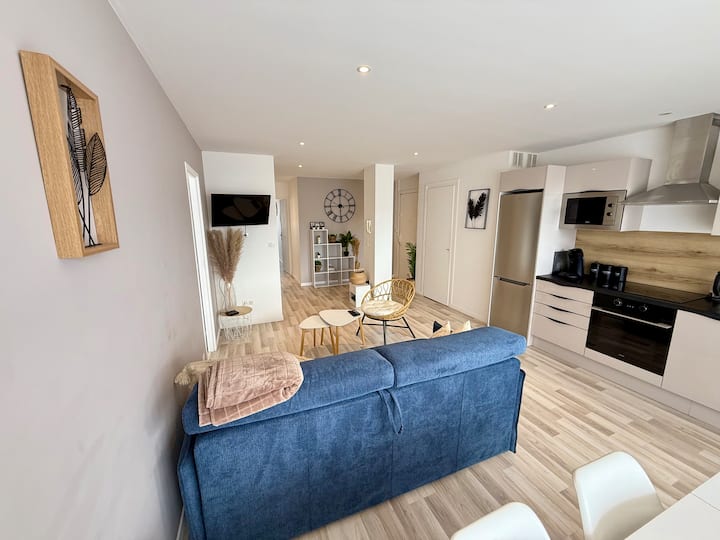 Le Victoria I Balcon & Garage • Plein-centre - Aix-les-Bains