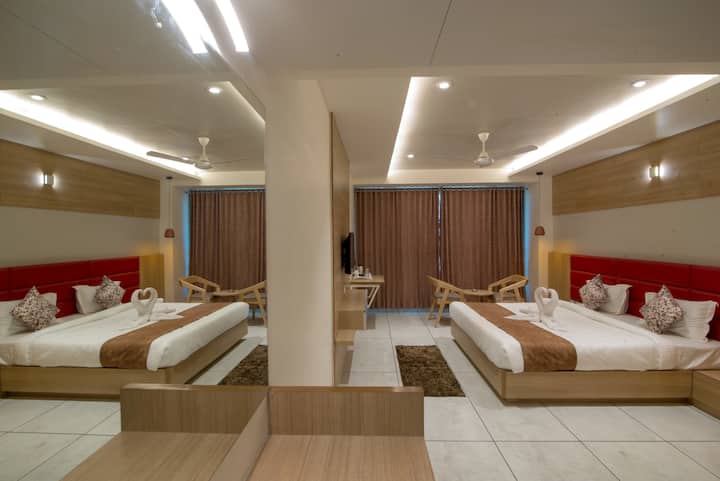 Premier Deluxe - Ahmedabad
