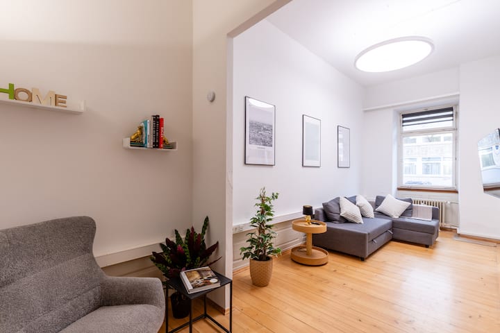 Moderne Wohnung In Zentraler Lage - Karlsruhe