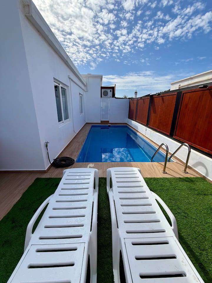 Casa Leon - Private House With Heated Pool - Playa Blanca
