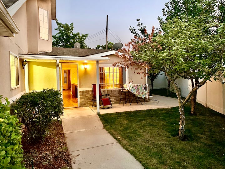 Cute Ground Access Mother-in-law Apartment! - South Jordan, UT