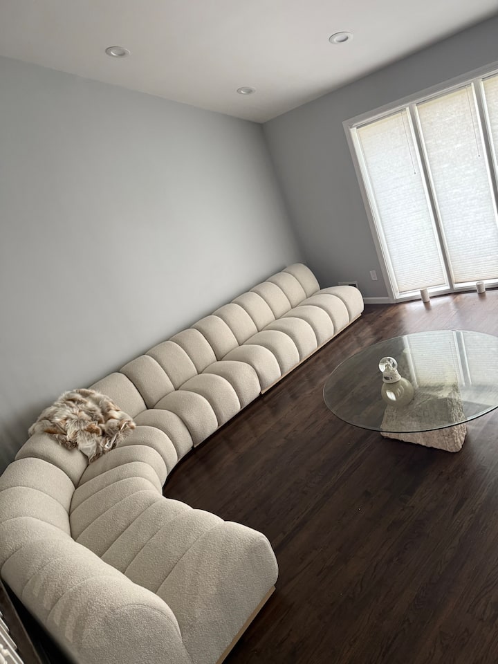 Luxury 3 Br Home Near Jfk & Ubs Arena Free Parking - Long Beach, NY