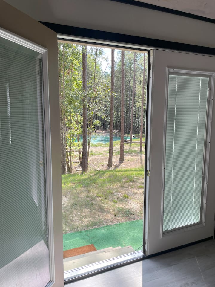 Tiny Cottage In 27 Acres Of Piney Woods And Creeks - Jasper, TX
