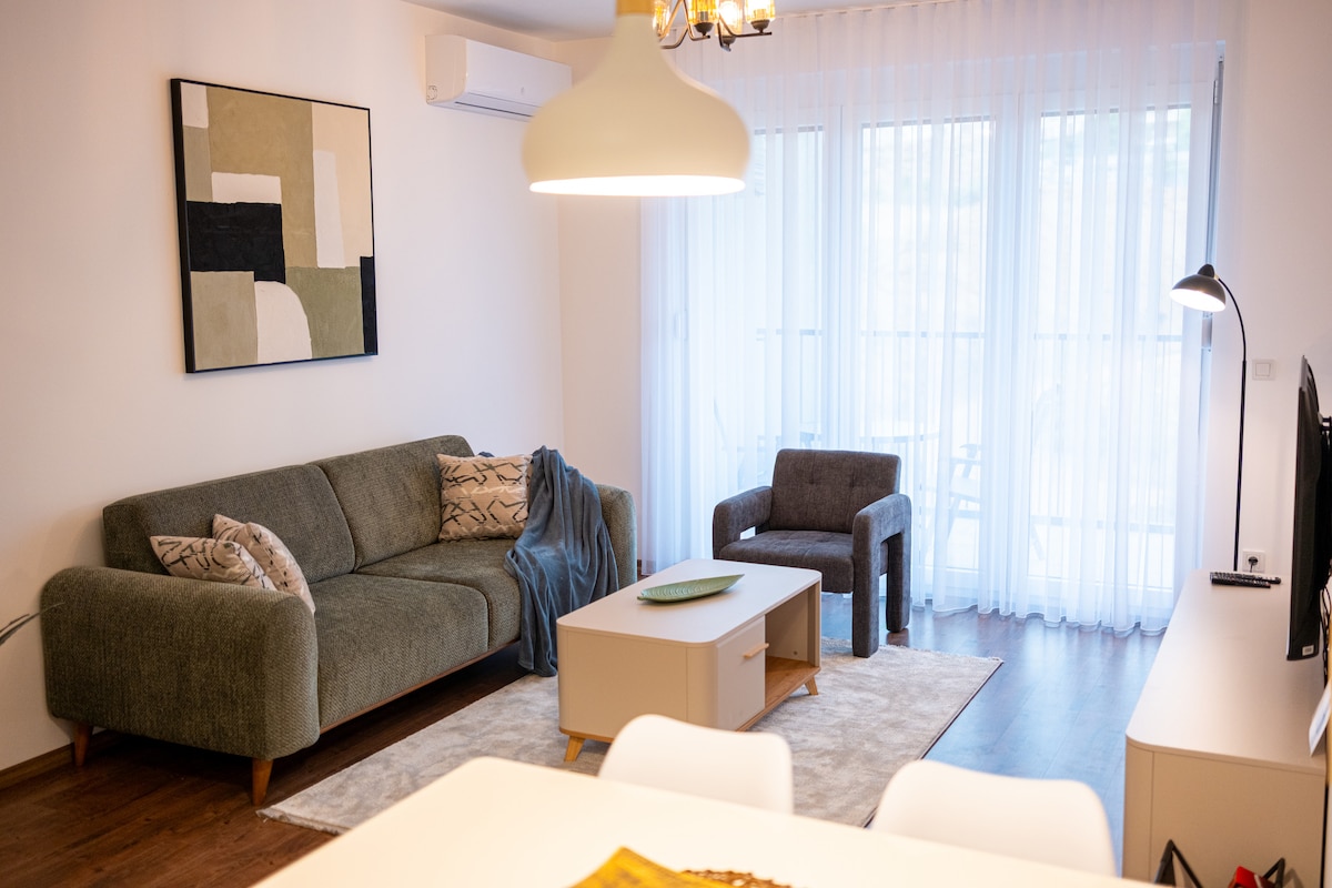 Matrix Apartment - Lumber Apt - Airbnb