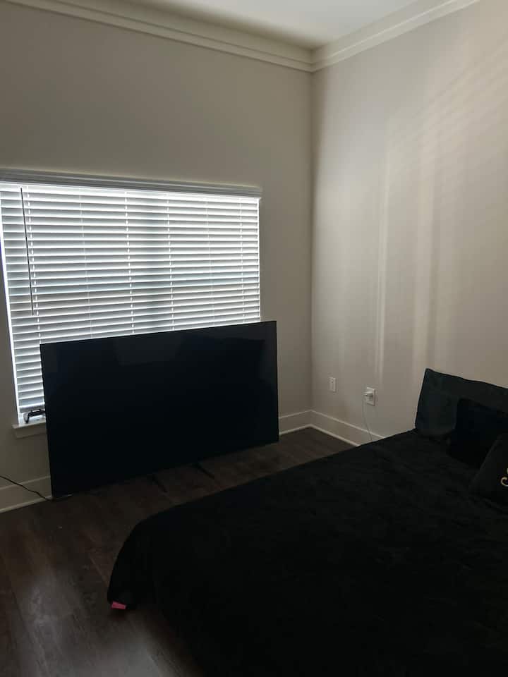 This Is A Place You Would Love To Relax And Chill - McDonough, GA