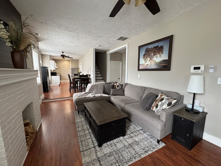 Butler Home, Near Downtown - Indianapolis