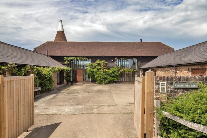 Oast Barn Studio - Hever Castle & Gardens
