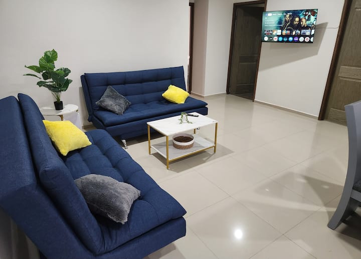 Durango Centro, En Planta Baja, Espacioso Y Comodo - Mexico