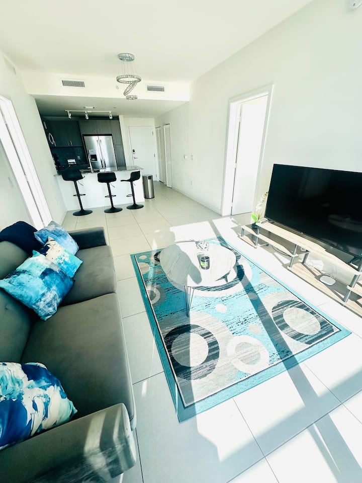 Skyline Doral Downtown For Family - Doral, FL