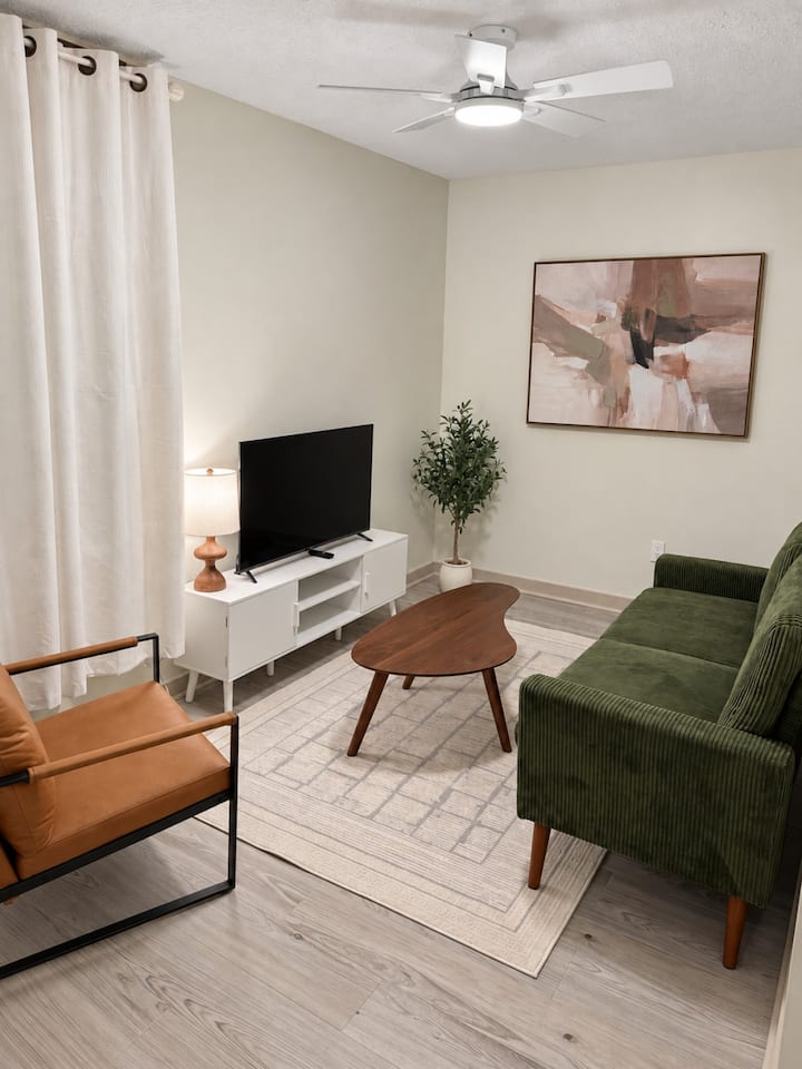 204 Newly Renovated L 1br, Dt Indy, Historic Bldg. - Indianapolis, IN