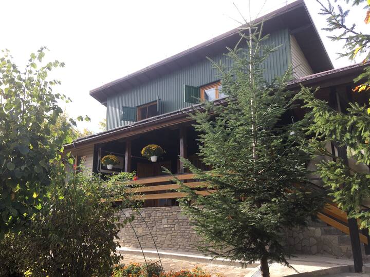 Peninsula - Vălenii de Munte