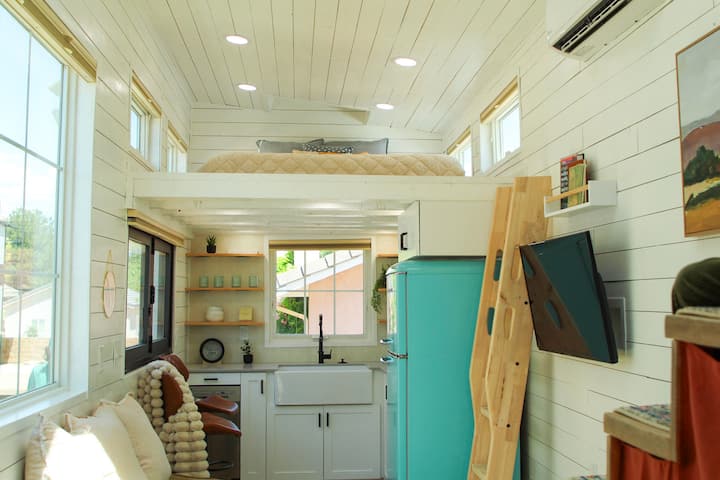 The Starlight Tiny Home Destination Zion - La Verkin, UT