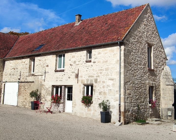 Maison De Charme Dans Corps De Ferme - Crépy-en-Valois
