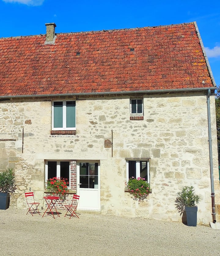 Maison De Charme Dans Corps De Ferme - Crépy-en-Valois