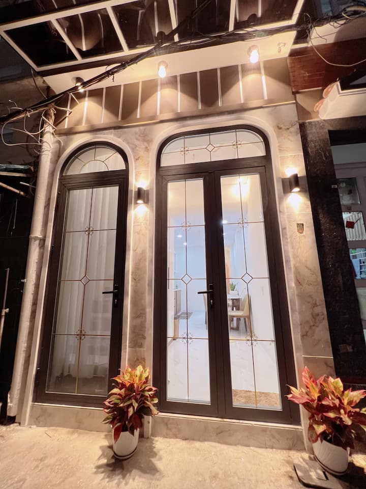 Whole Private Comfortable Home Near Pink Church - Ho Chi Minh-staden