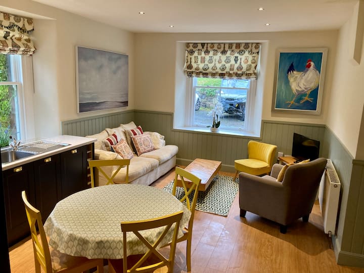 Private Wing Of Mansion House By Comrie Croft - Comrie