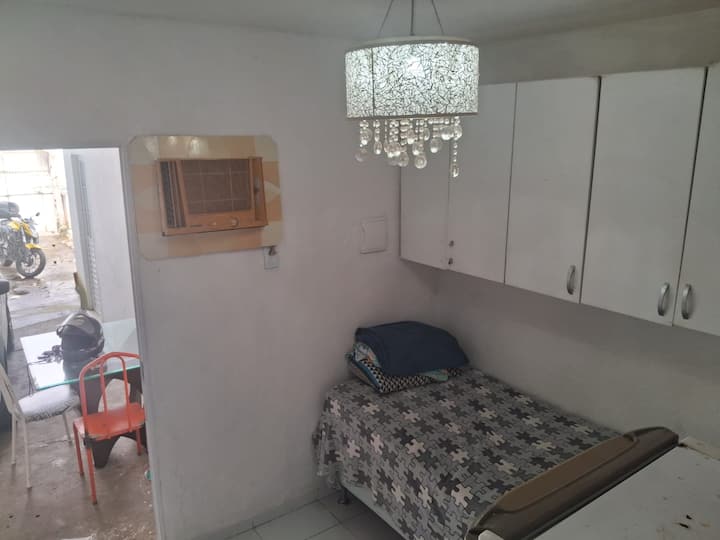 Kitnet Aconchegante Com Ar Condicionado Incluso! - Recife