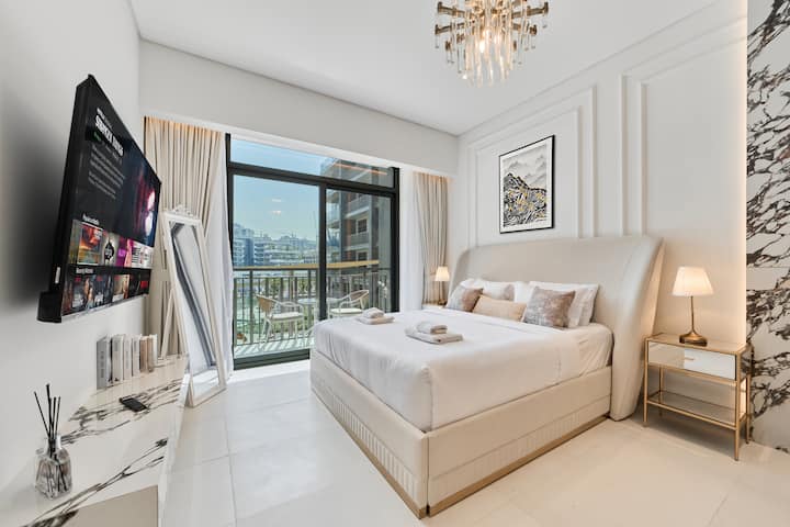 Bright Studio Retreat | Floarea Residence Arjan - Združeni Arabski Emirati