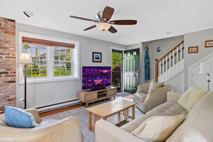 West End Ptown 2br Condo | Private Patio & Parking - Herring Cove Beach, MA