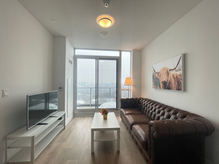 The View-cozy 2 Bedroom Hidden Gem - Markham