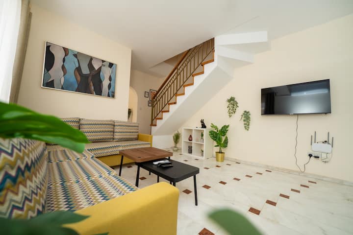 2 Bedroom House Near The Beach - Limassol