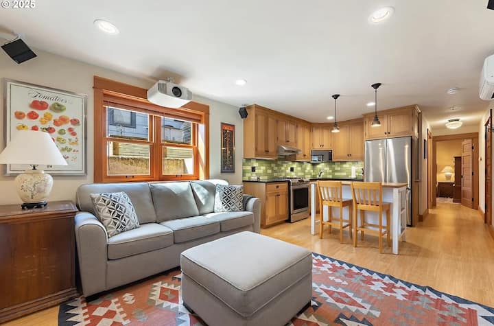 Alberta Wood House - Hazelwood - Portland