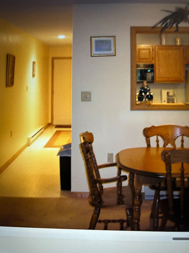Three Bedroom Condo In Beautiful North Conway, Nh - North Conway, NH