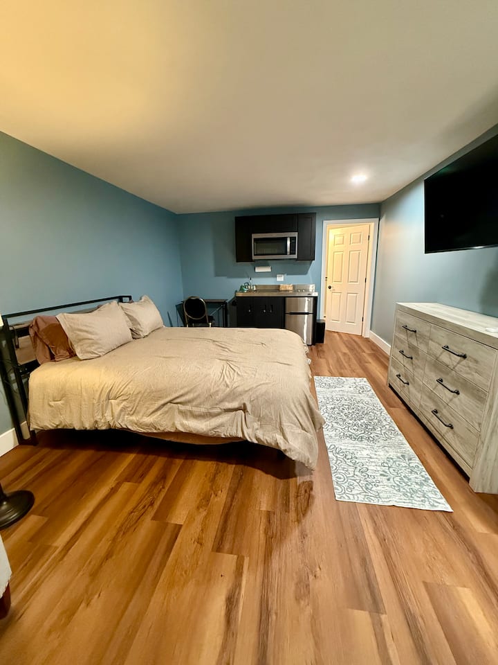 Inn By Fireside #5 - Phoenix, NY