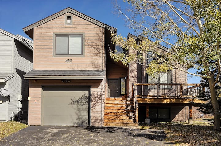 Mountain Side Getaway | Central To 6 Ski Resorts - Frisco, CO