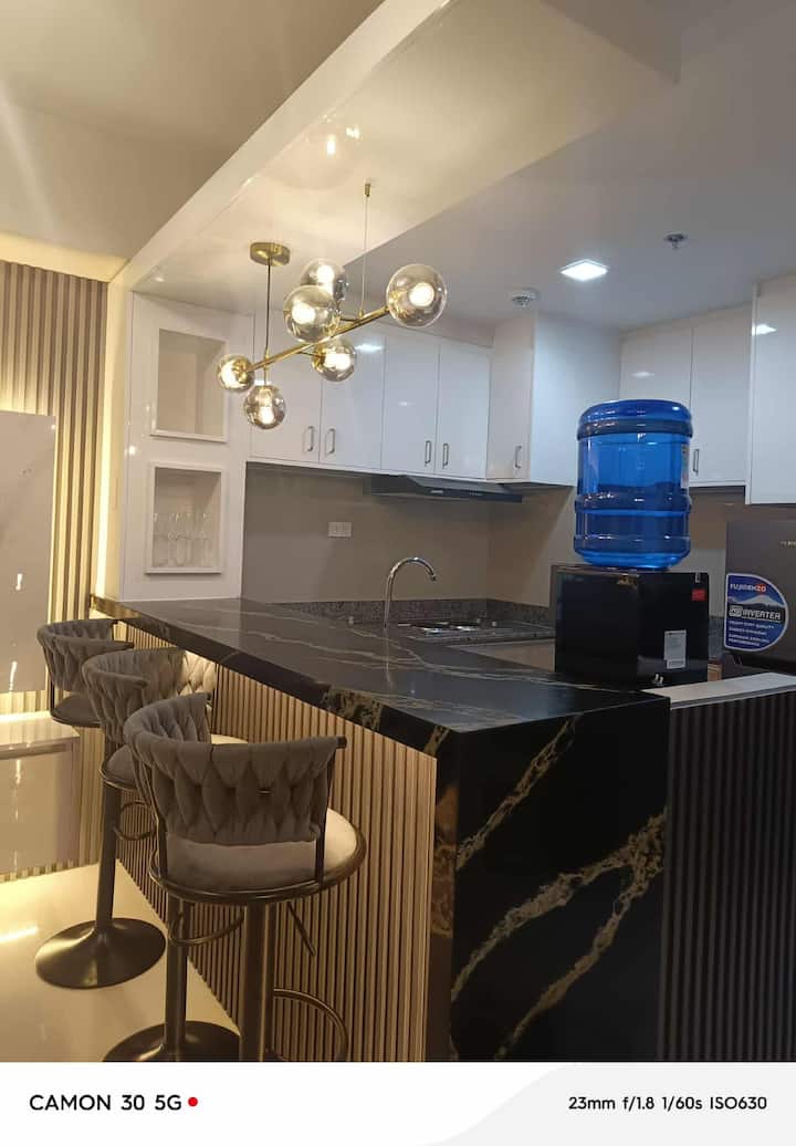 Davao City, One Lakeshore Condo, Back Of Sm Lanang - Davao City