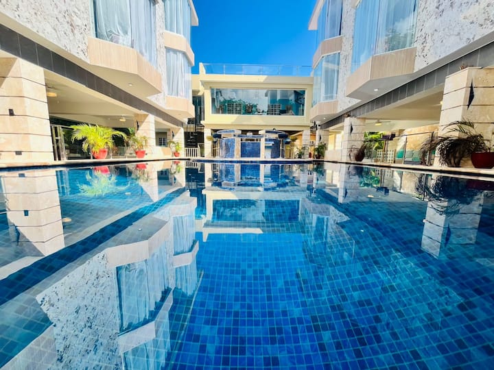 Secret Corner 6br 12pax Apts With Pool & Jacuzzi - Punta Cana