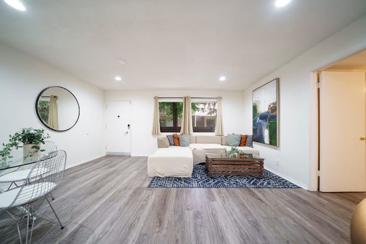 Gardena Large 2bed 2bath 1parking Washer Dryer - Carson, CA