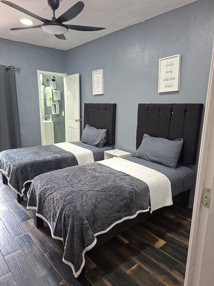 California Love - Tlaquepaque