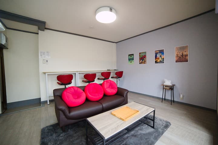 静岡駅徒歩16分/閑静な住宅地1棟貸切/お洒落なカフェ街・清水方面アクセス便利・小型映画館 - Shizuoka