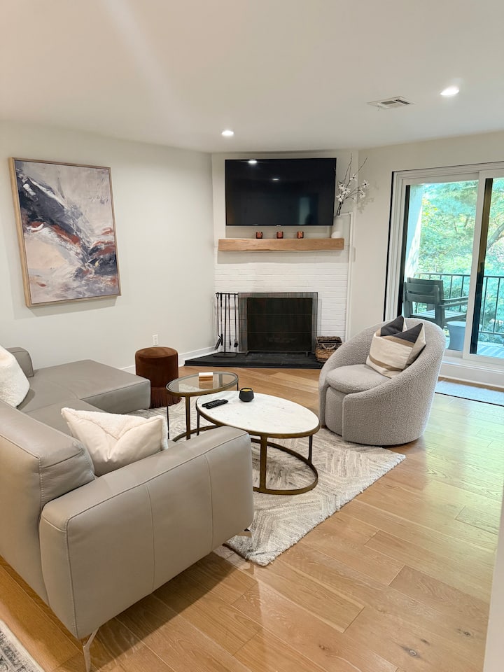 Main Line Pied-a- Terre - Malvern, PA