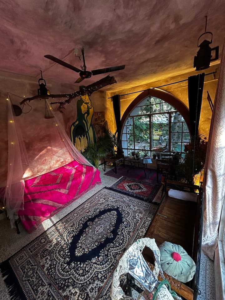 The Creative Canvas - Studio Living - Pune