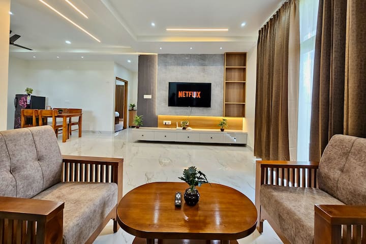 Truelife Summit Suites - Premium 2bhk - Breakfast - India