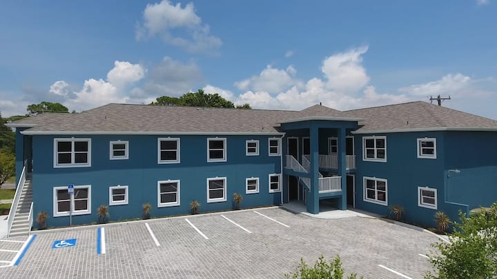 Central City Condominiums 2 Br/2 Ba - サラソータ, FL